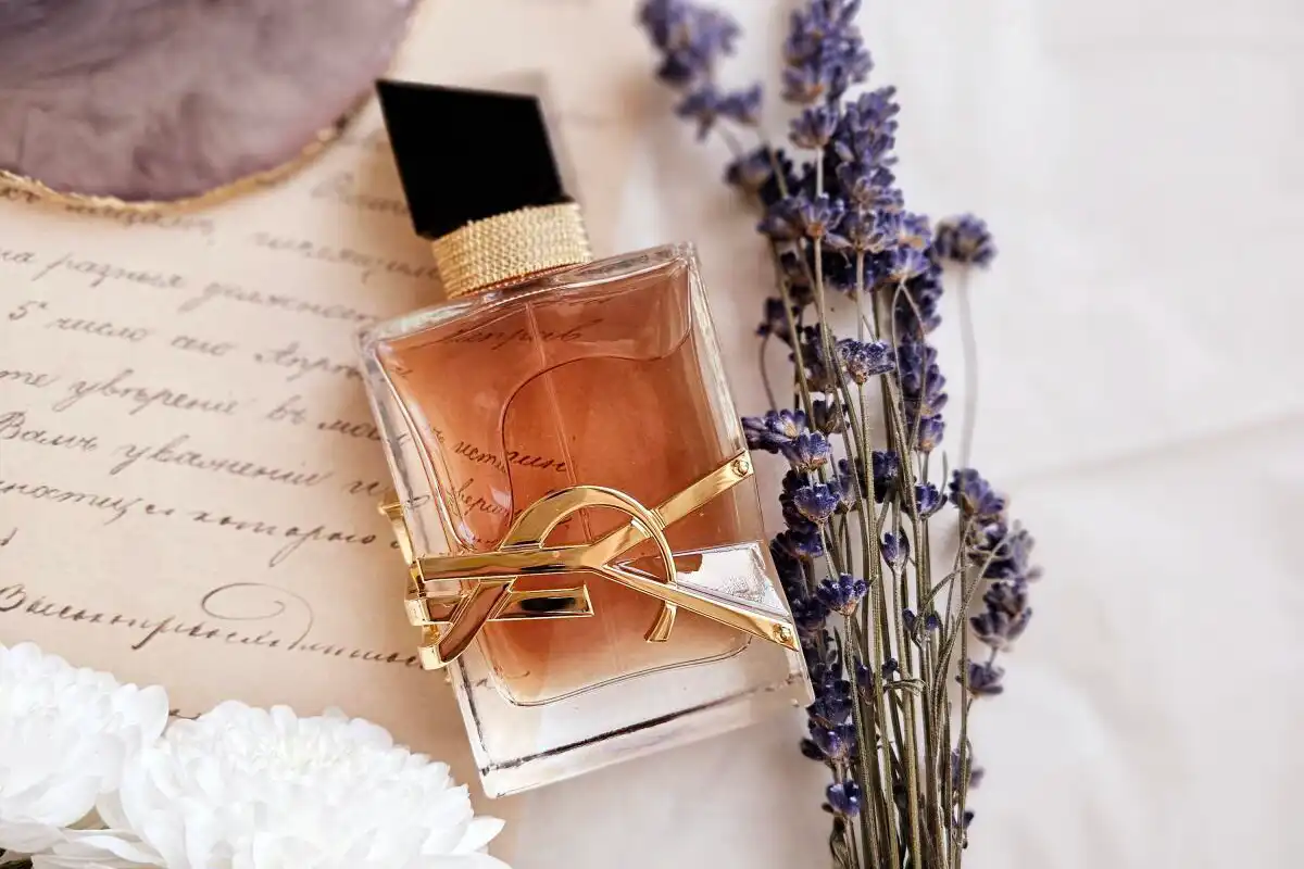 YSL Libre Flowers & Flames Review: Một Libre Nồng Nàn Và Nữ Tính - MC ...